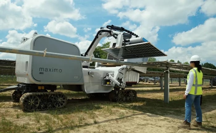 AES Eases Solar Panel Installation with 6-Axis and Mobile Robotics - News