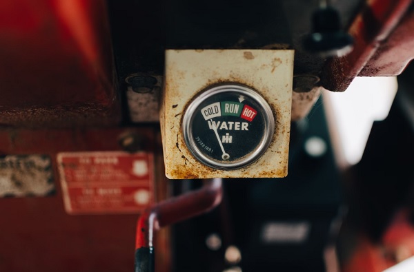 Temperature Monitoring in a Compact Sensor: Banner Has the Solution - News