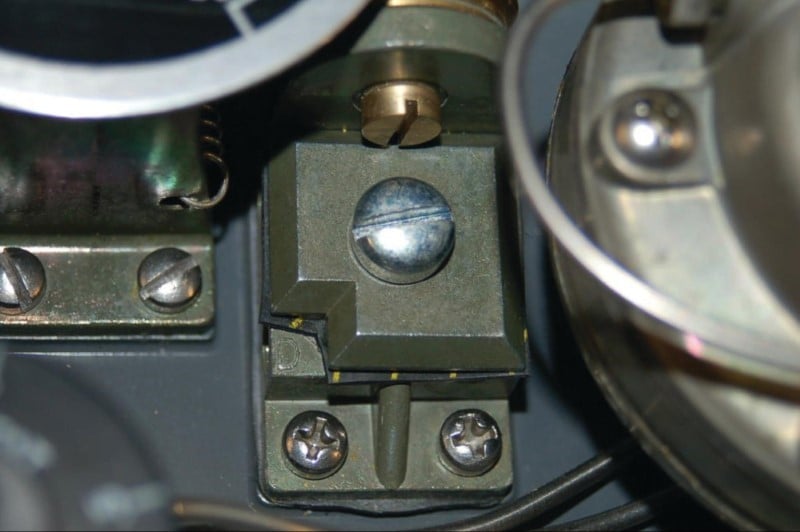 Pneumatic PID Controllers | Closed-loop Control Systems | Textbook