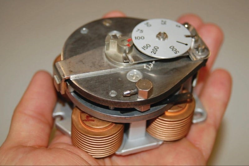 Pneumatic PID Controllers | Closed-loop Control Systems | Textbook