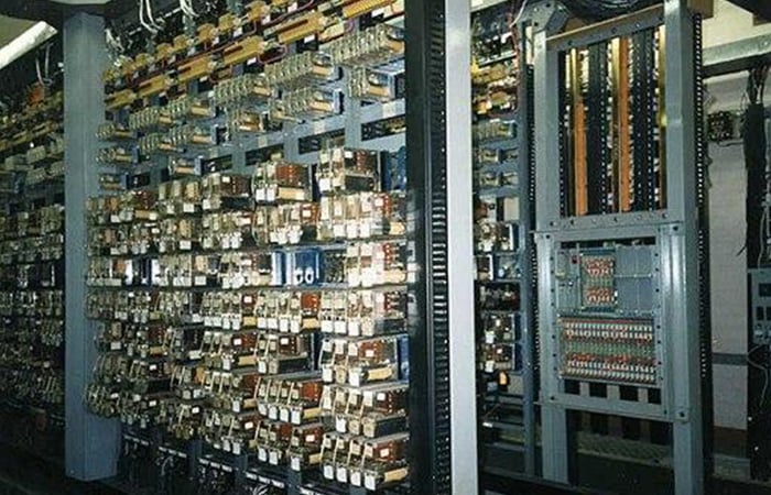 PAC vs. PLC: Introduction and Uses - Technical Articles