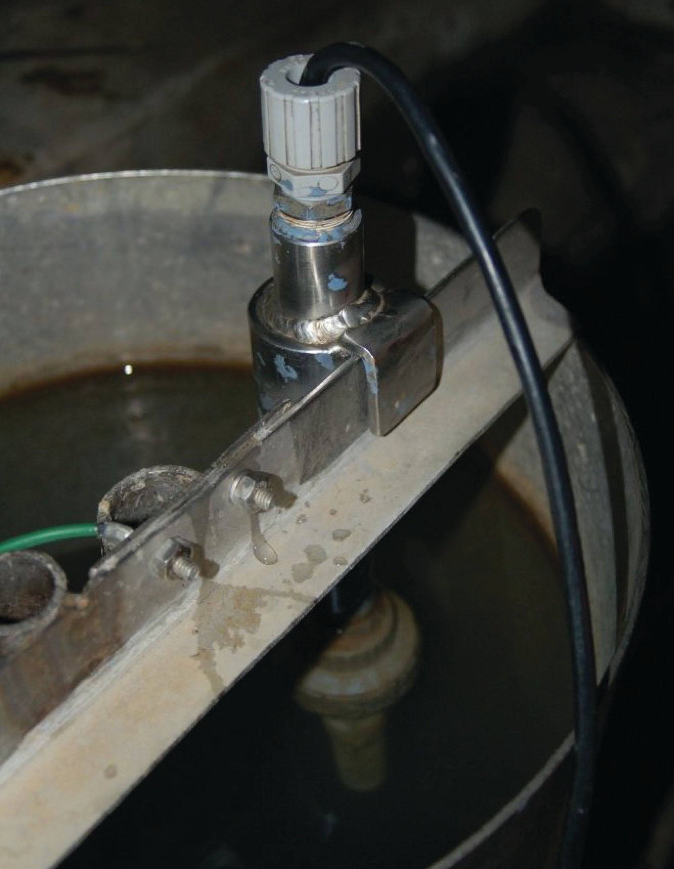 Colorimetric and Potentiometric pH Measurement | Introduction to ...