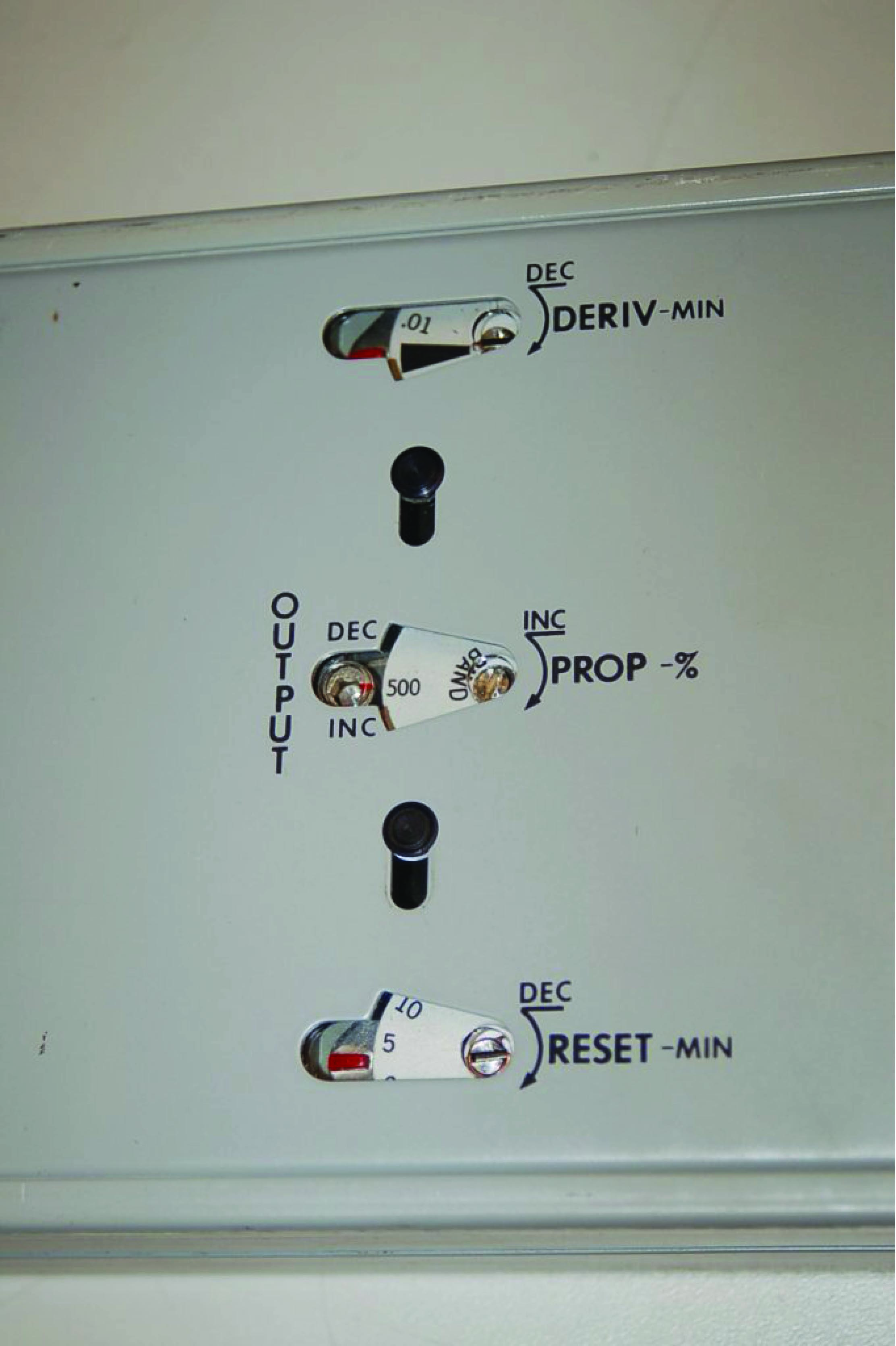 Pneumatic PID Controllers | Closed-loop Control Systems | Automation Textbook