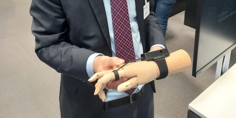 The Connector Detector: Fraunhofer Uses Sound to Verify Electrical ...