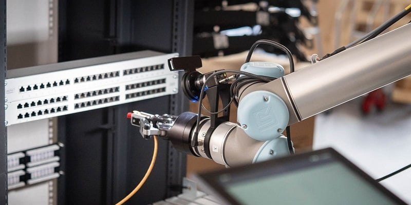 MIRAI: Using AI to Detect Variances and Improve Robot Operations - News