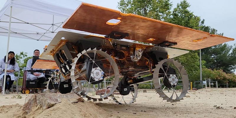 NASA to Bring Autonomous Collaborative Mini-rovers to the Moon - News
