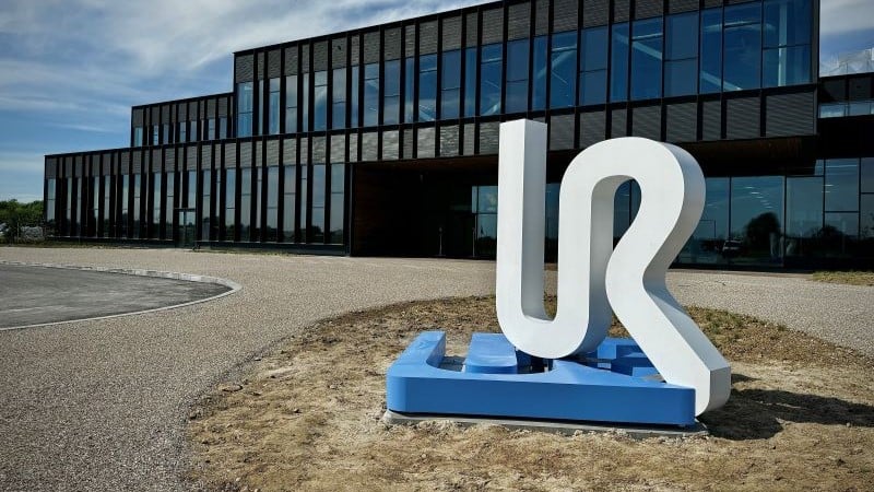 Universal Robots and MiR Open up Joint Robotics Headquarters in Denmark ...